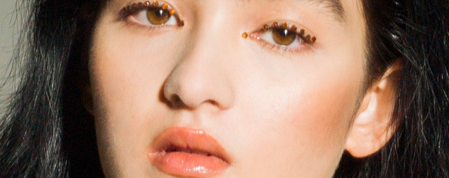 Dewy Peachy Makeup Tones in Foreign Look Magazine